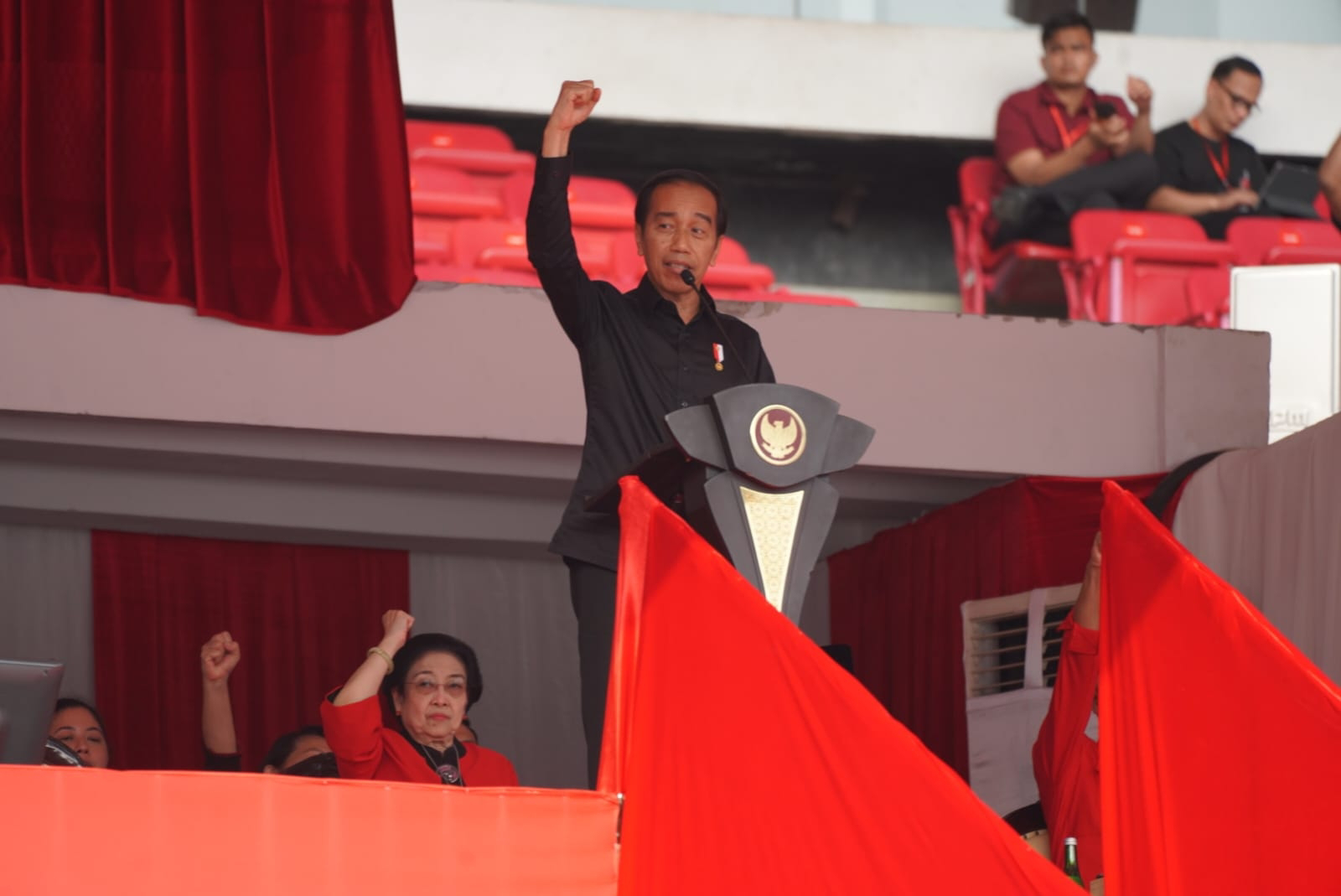 Puncak Peringatan Bulan Bung Karno Jokowi Kepada Ganjar Semangat