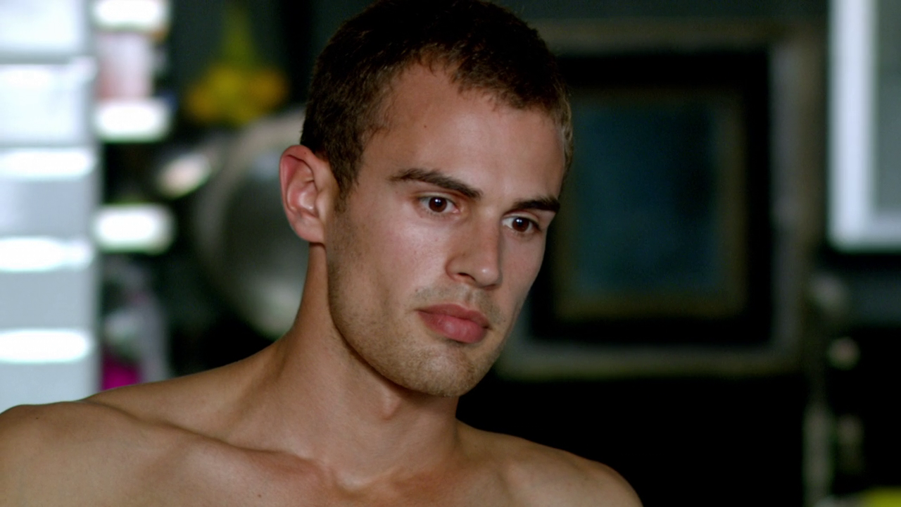 Auscaps Theo James Shirtless In Bedlam 1 02 Driven