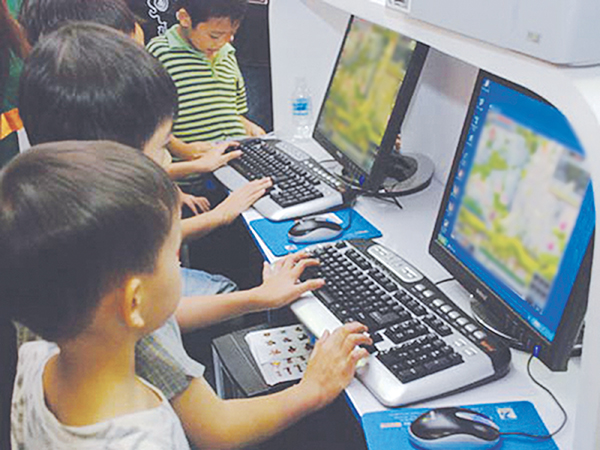 Lợi ích Và Tác Hại Của Việc Chơi Game Bằng Tiếng Anh Ngắn Gọn