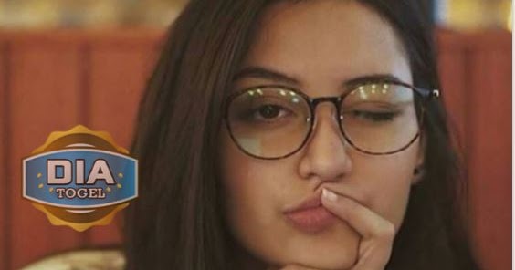Cerita Sex Menunggu Rumah Berhadiah Ngentot ~ Cinta Lendir