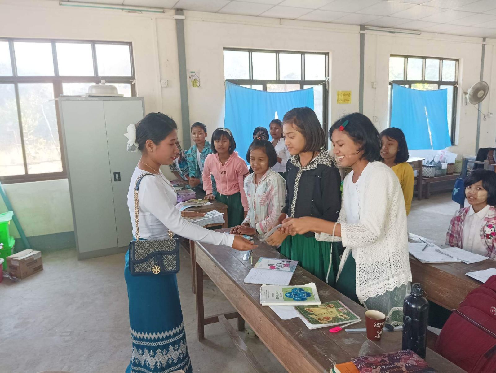 ၇၅ နှစ်မြောက် စိန်ရတုလွတ်လပ်ရေးနေ့ အထိမ်းအမှတ် သတင်းစကားလက်ကမ်းစာစောင