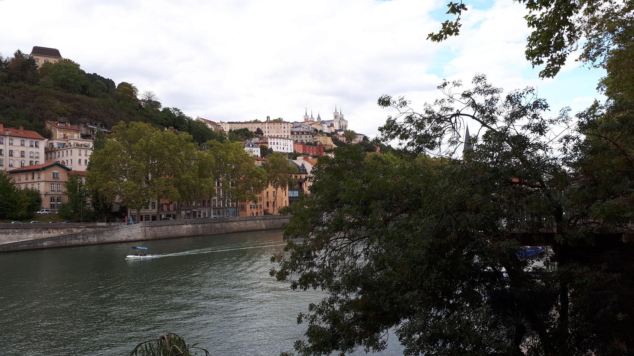 Conciergerie airbnb, hôtel… Où se loger pour des vacances à Lyon Conciergerie airbnb, hôtel… Où se loger pour des vacances à Lyon