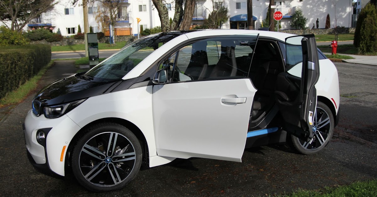Dustin B. My EV Perspective 2015 BMW i3 Review